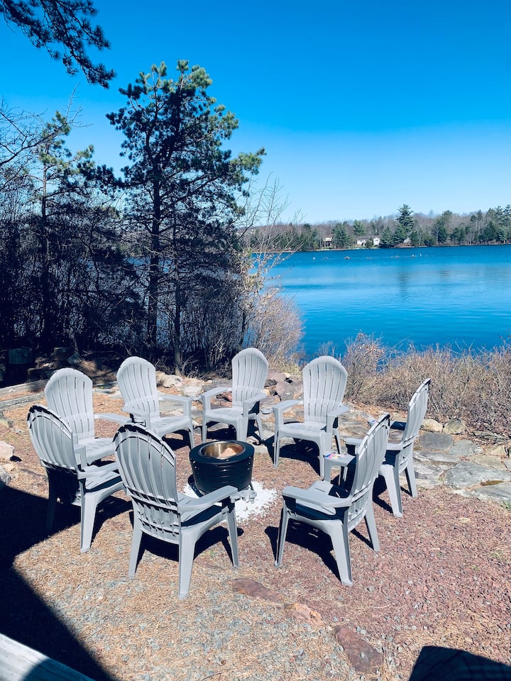 Lake Front Pocono Escape Near Khalahari/camelback - Mount Pocono, PA