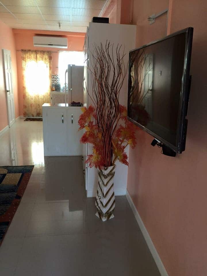 Shernette's Guest House - Port of Spain