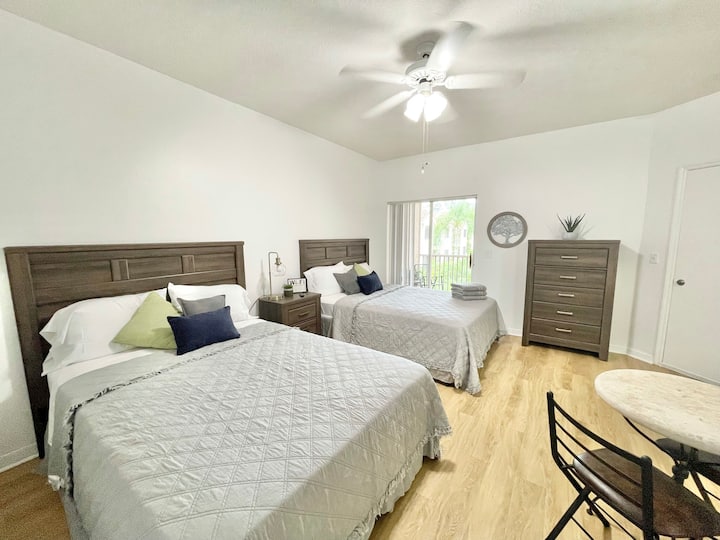 Pga/golf & Mets Modern & Relaxing Apt 93g - Port St. Lucie, FL