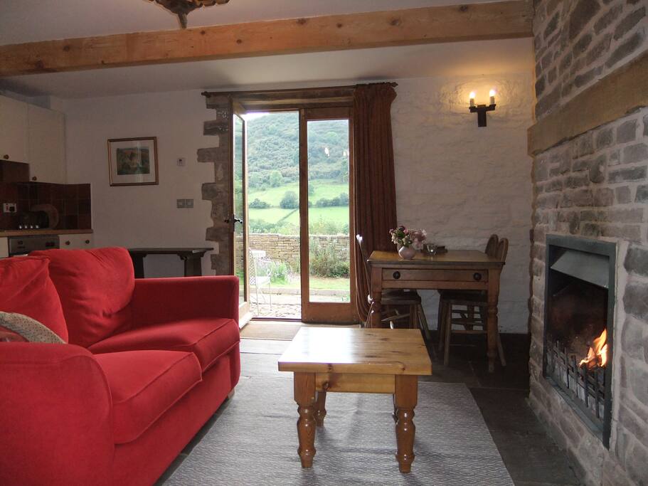 Flagstone Cottage, Broadley Farm - Cottages for Rent in Abergavenny ...
