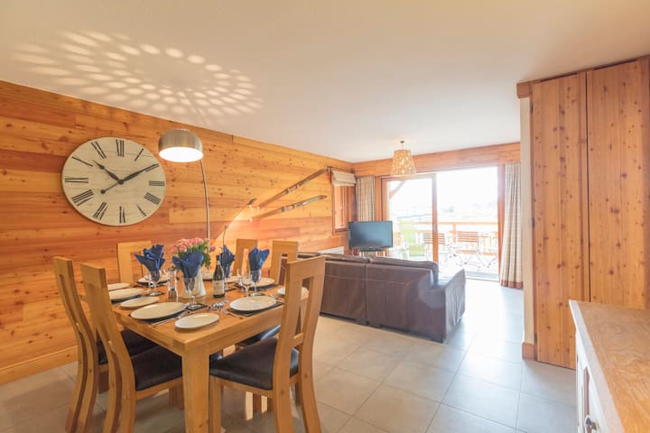 Apartment Felicite - A Beautiful 6 Person Apartment With Easy On-piste Location - Claviere