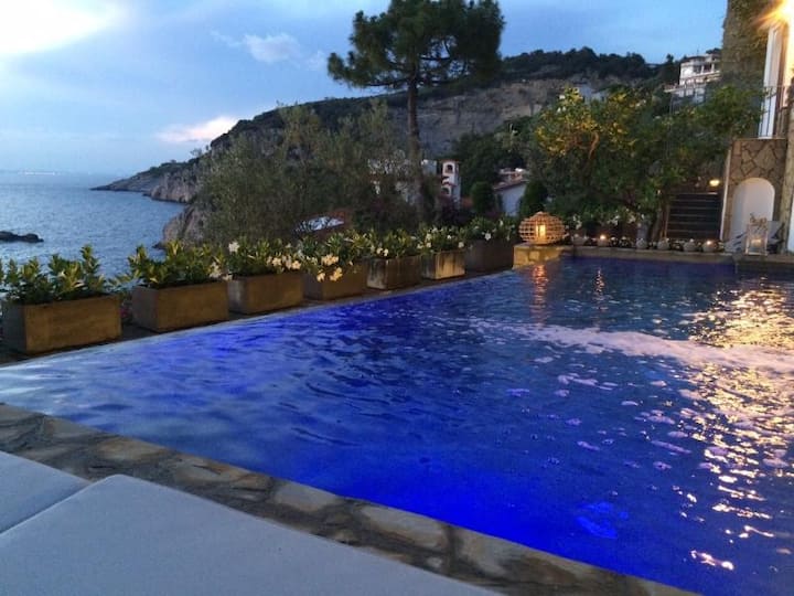 Amore Rentals - Villa Dei Sogni With Private Swimming Pool, Sea View, Parking And Air Conditioning - Massa Lubrense