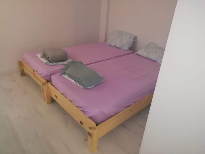 Denize Yakın Nezih Sitede 1+1 Kapalı Balkon Klima - Şarköy