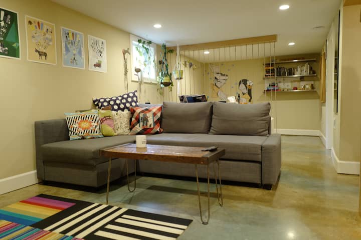 The Wolf Den: Cozy And Clean Apartment In Nopo - Portland, OR