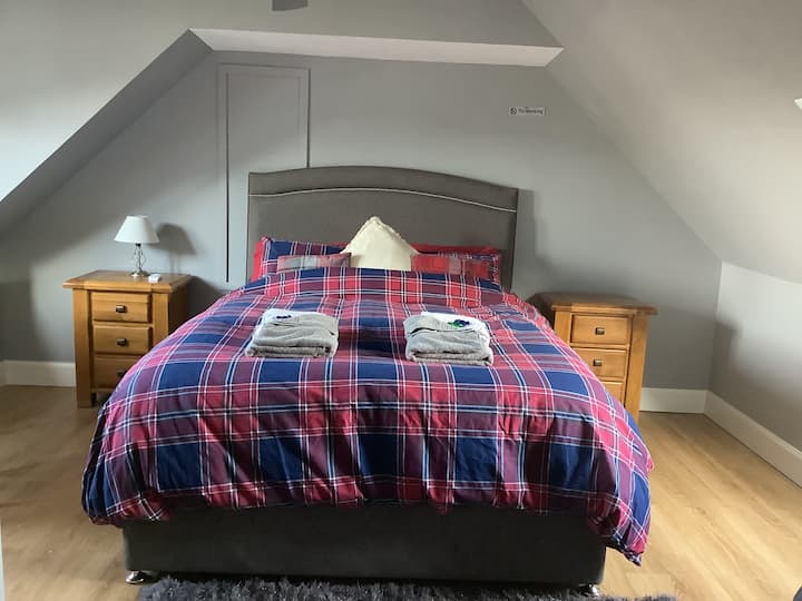 Village House With A View Of The Mountains - Fort William
