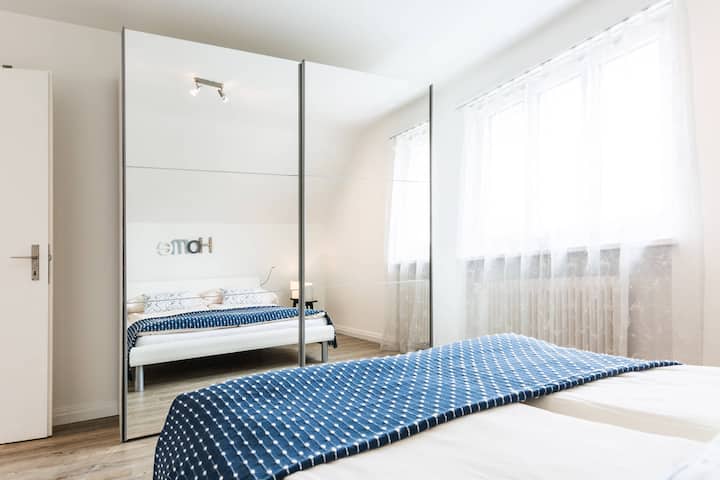 Budget 2 Bedroom Apartment In Central Location - Kloten