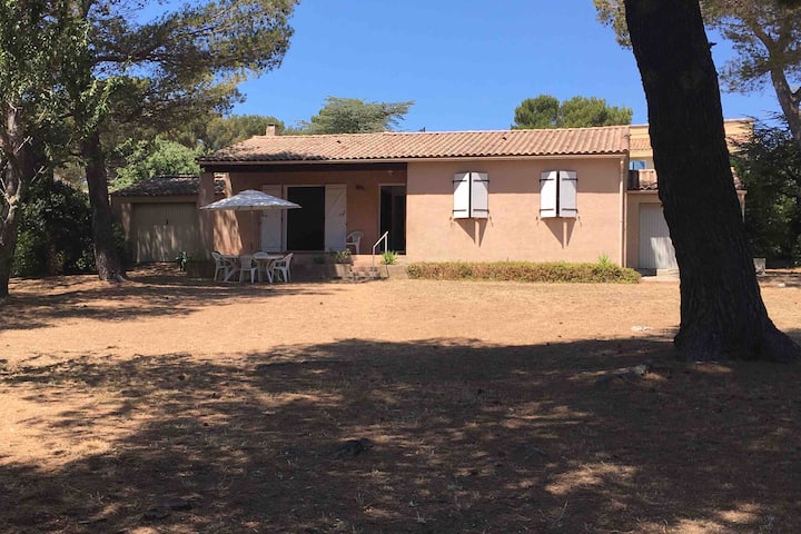 Belle Villa Provençale, Calme Sous Les Pins - Roquefort-la-Bédoule