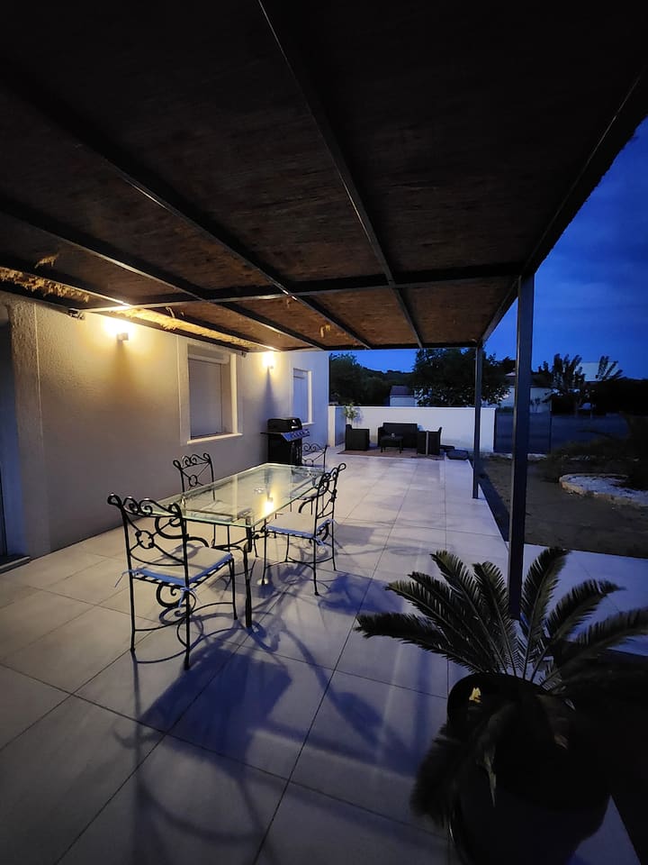 Maison Familiale En Provence à 5 Minutes D'orange. - Orange