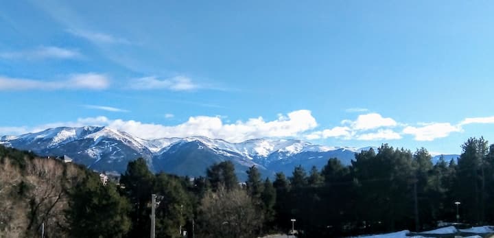 T2 Pour 4 Personnes Vue Montagne + Parking Privé - Llívia