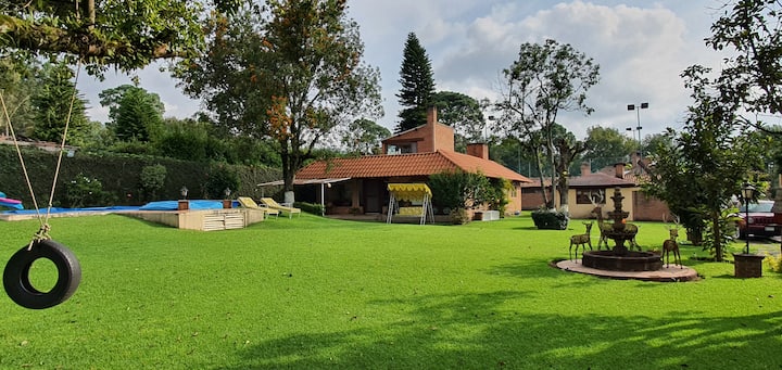 Hermosa Casa Y Cortijo En Avándaro - Valle de Bravo
