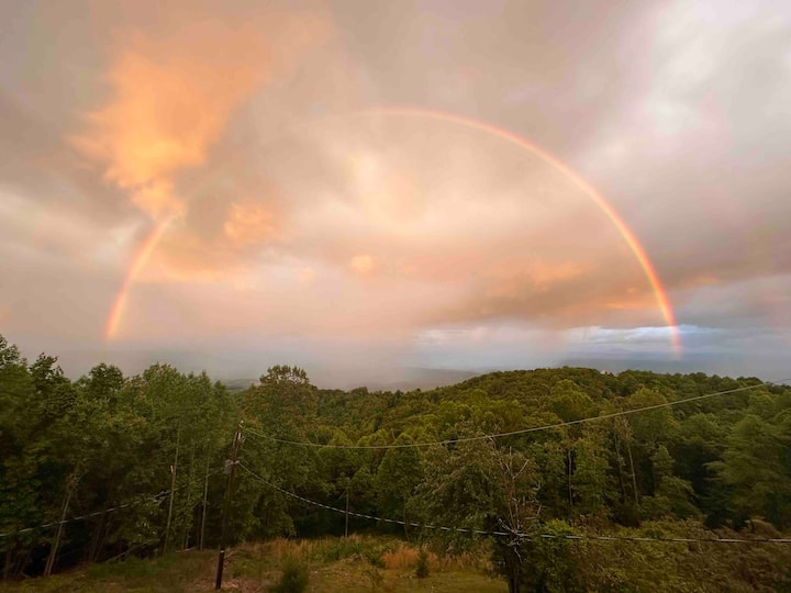 "Mountain Escape" - Breathtaking Views Near Brpkwy - Fancy Gap, VA