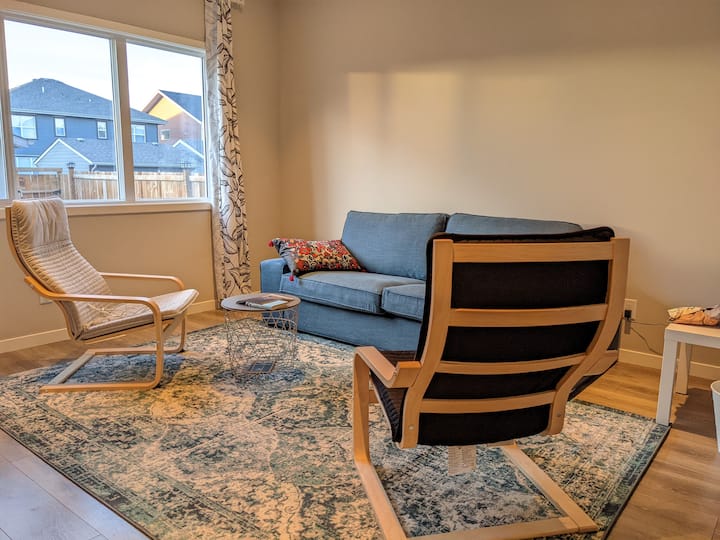 Mahogany Lite A/c - Calgary