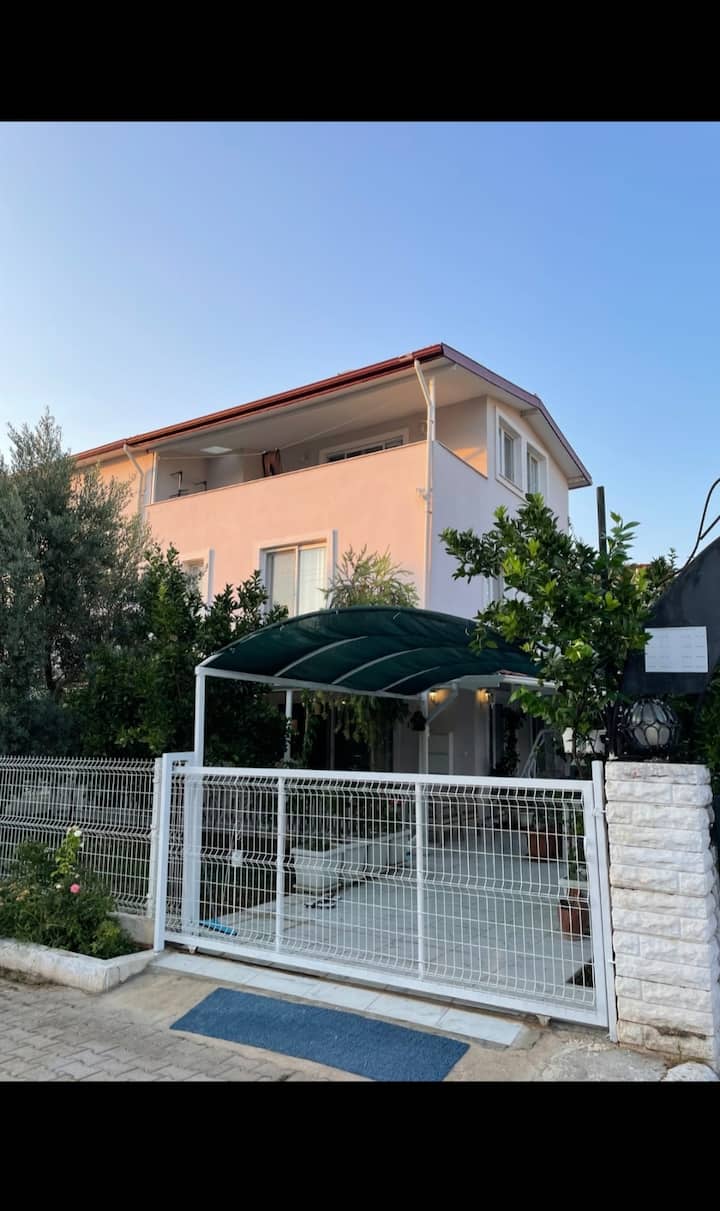 Triplex Denize Yakın Müstakil Ev - Fethiye