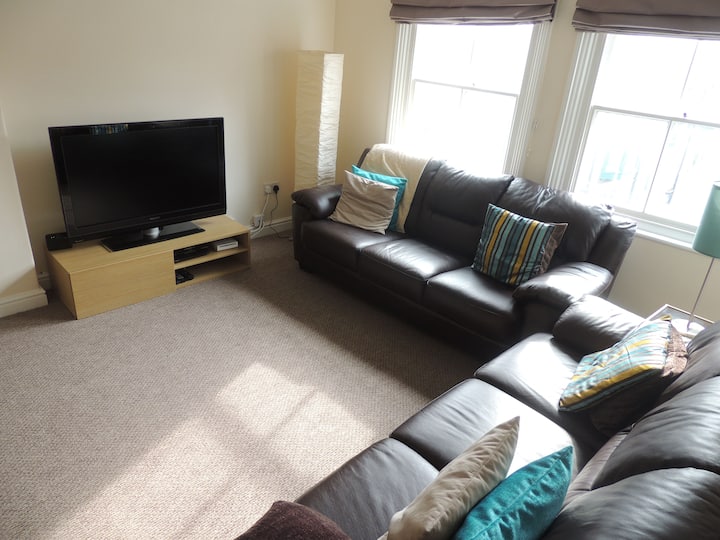 Comfy, Spacious Apartment In Whitby Town Centre. - Whitby