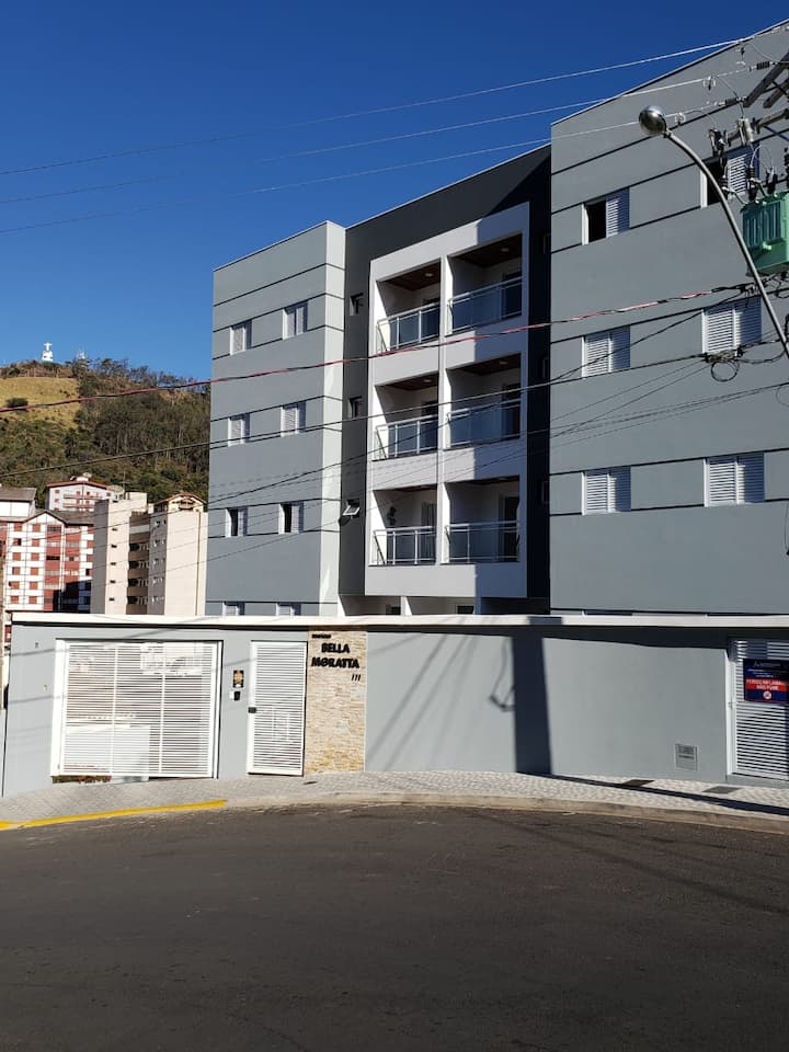 Apartamento 2 Dormitórios Centro ÁGuas De Lindóia. - Águas de Lindoia