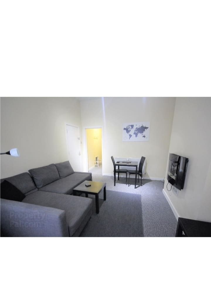 2 Apartments In North Belfast - Belfast
