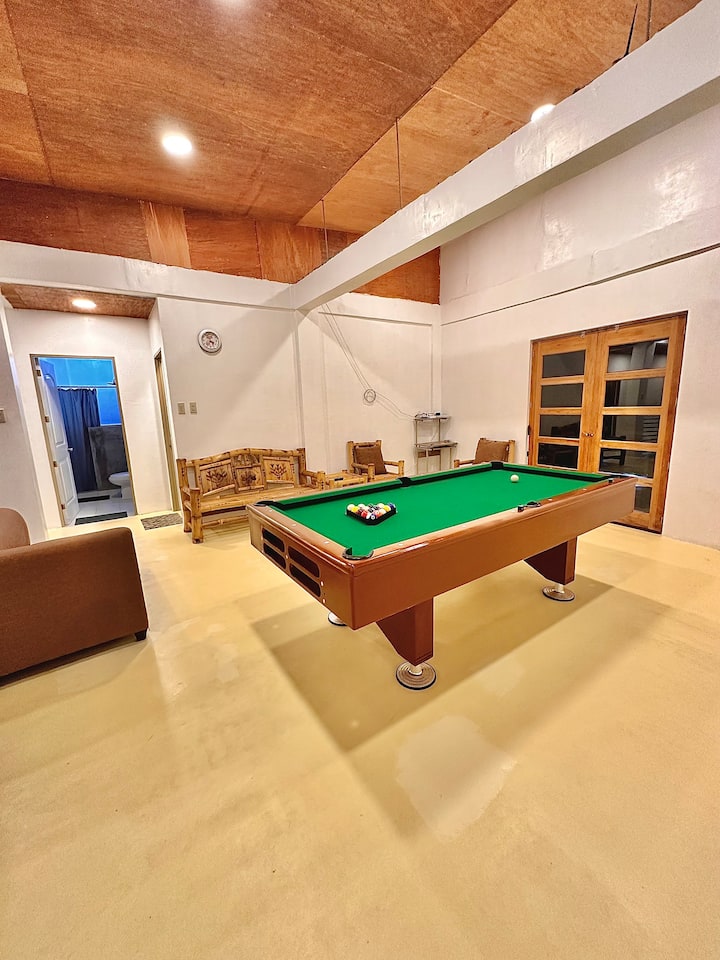 Exclusive Home - Calatagan