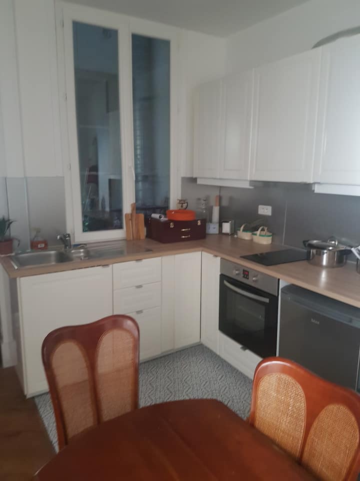 Appartement Spacieux Et Classique - Parijs