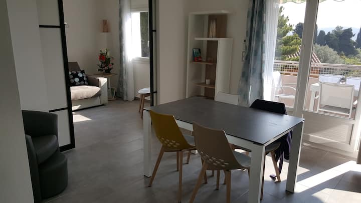 T3 Vue Mer, Parking, Terrasse Proche Plage Et Port - Sanary-sur-Mer