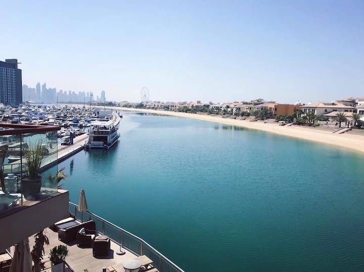 Luxury Studio With Incredible Views @ Palm Views - Dubai
