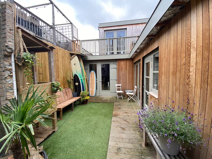 Surf /Beach Mansion With 2 Cats - The Hague