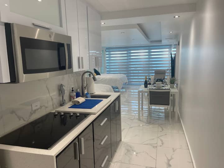 Luxury Ocean Front Studio - Fajardo