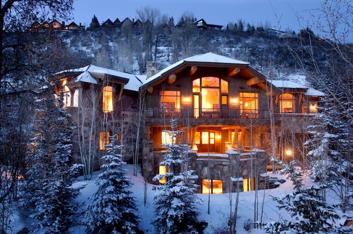 Willoughby Way Home With Stunning Aspen Mountain Views - Aspen, CO