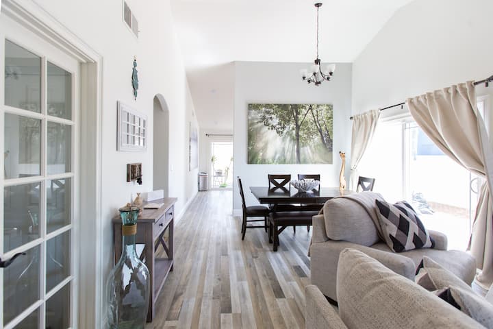 Family Beach Home | Big Yard | Ocean & Disney - Huntington Beach, CA