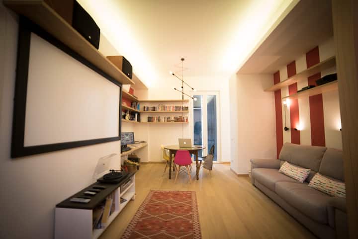 Cozy Cinema Flat - Milão