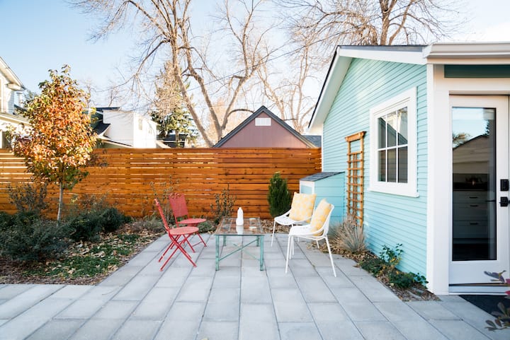 Jog Around Berkeley Lake From A Charming Craftsman Home - Denver, CO