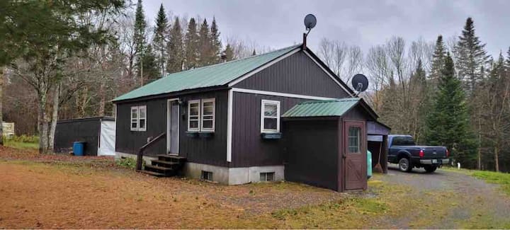 Peacemaker’s Woodland Cabin, Snowmobile&atv Access - 匹茲堡