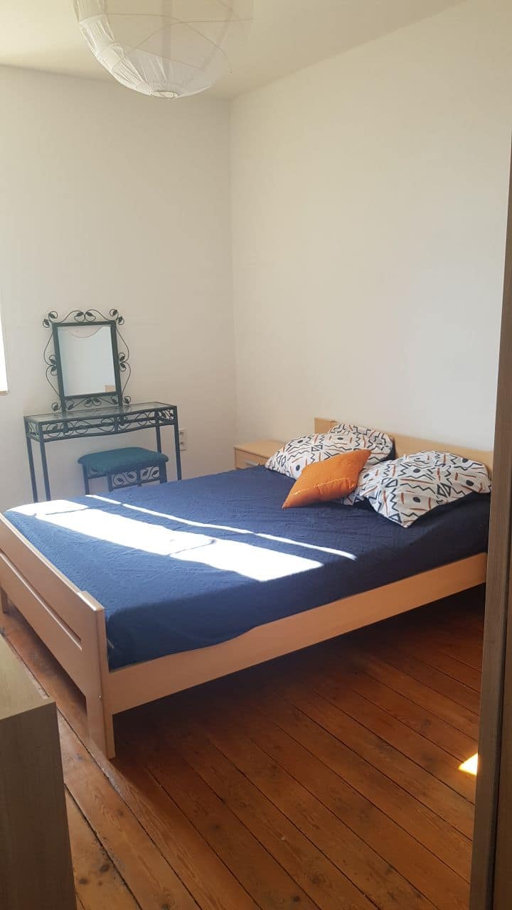 Agréable Chambre D'hôtes Avec Piscine
Au Calme - Autun