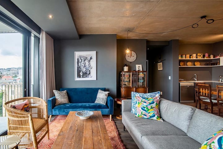 Afrokaans | Home | Art | Design | Convenience - Le Cap