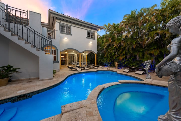 8br Majestic Pool Paradise - South Miami, FL