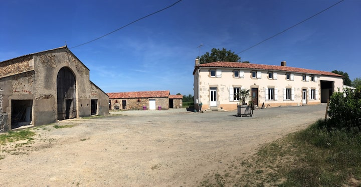 Logement Entier Sur Domaine Du 19 éMe - Les Herbiers
