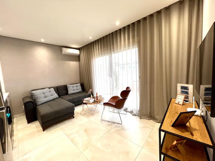 Gauthier Living 09 | Bright 2br · Huge Terrace - الدار البيضاء