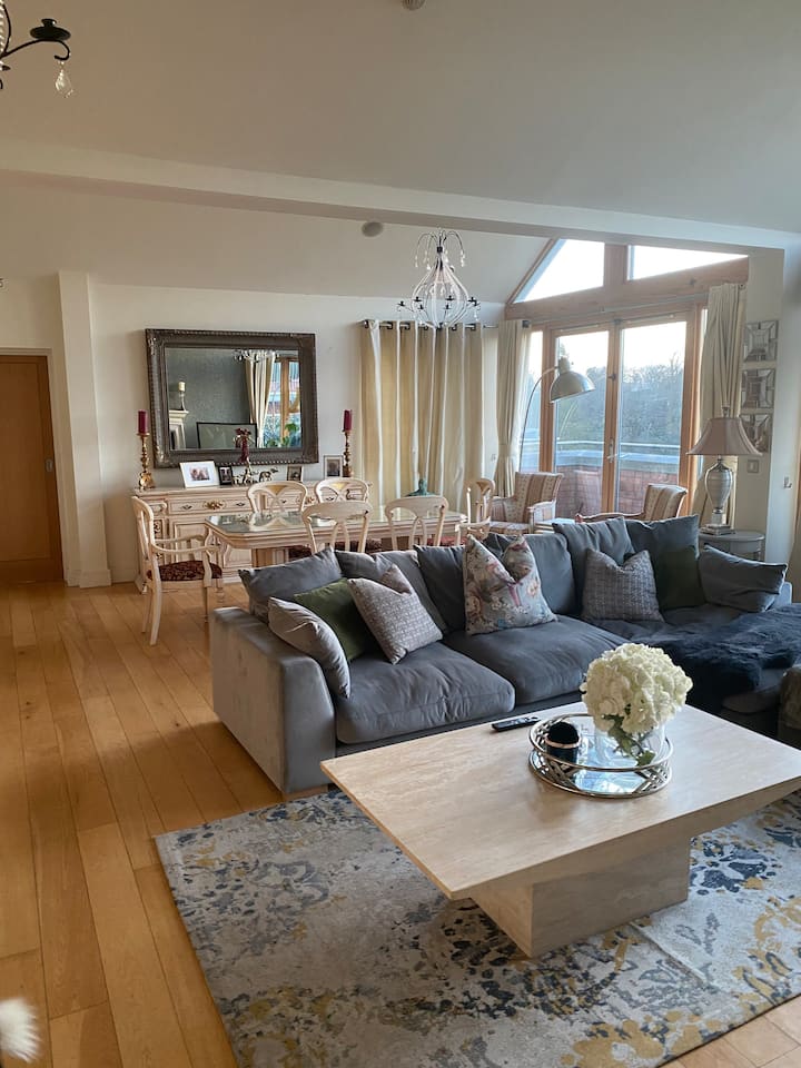 Superb Room Home And Location, En-suite, Balcony - Dunboyne