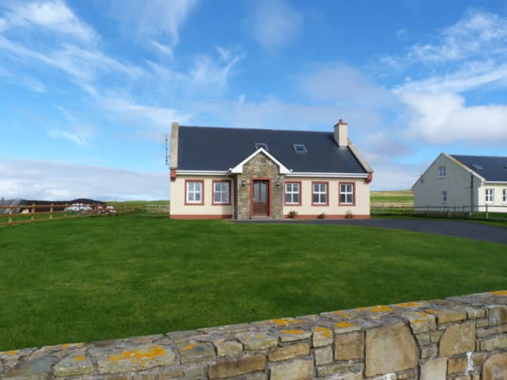 Home From Home On The Wild Atlantic Way - Achill Island