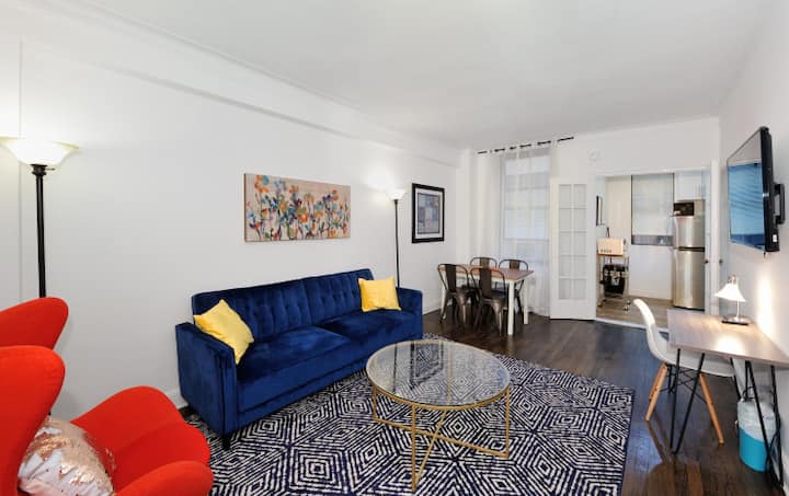 The Lux Lex Iii • Vibe 8606 - Queens