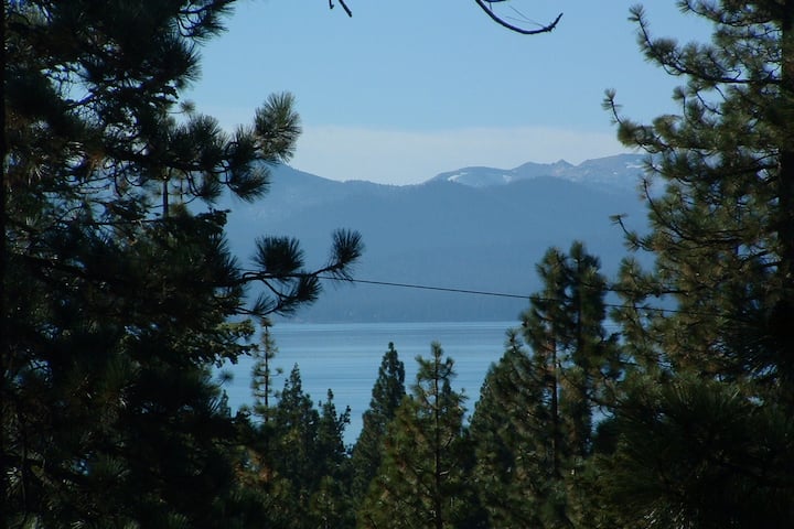 Sunny Lake View ~ Close To Beach - Olympic Valley, CA