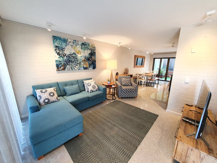 2 Bedroom Townhouse (Several) By The Noosa River - Tewantin