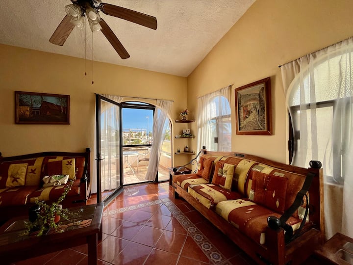 "San José Del Cabo  -"  Astrid " Zona Hotelera - San José del Cabo