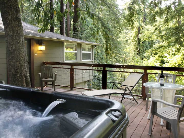 Woodside Eden Open For Beautiful Spring Weekend! - Guerneville, CA