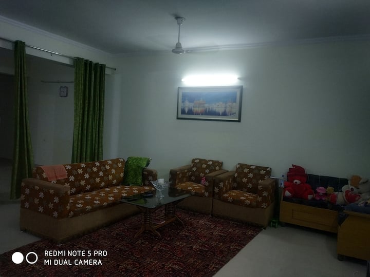 2bhk Apartment For Family And Friends - Jammu