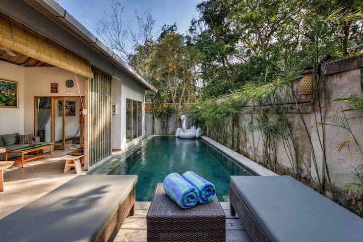 Marvelous Hideaway Home_1br Villa In Canggu Border - Tabanan