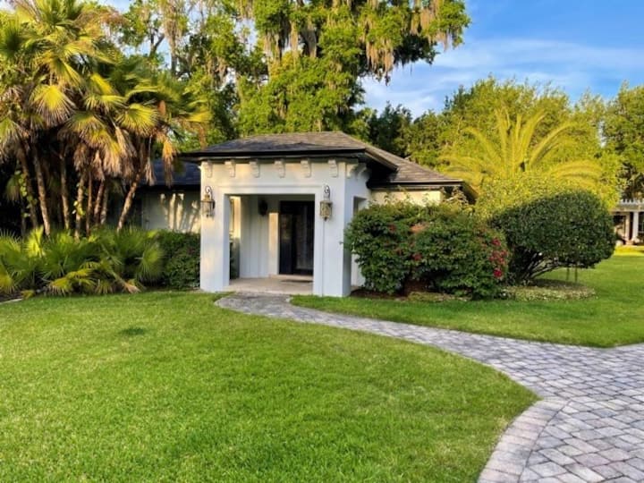 Winter Park Oasis - Winter Park, FL