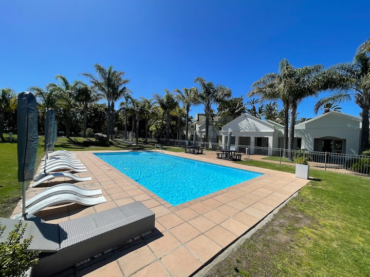 The Sandcastle|3-bed Apartment|pool, Bbq, Fun! - Plettenberg Bay