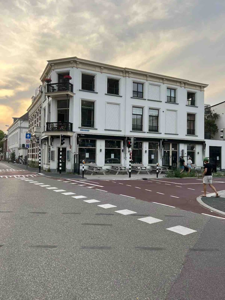 Ruime Penthouse In Hartje Utrecht. - Utrecht