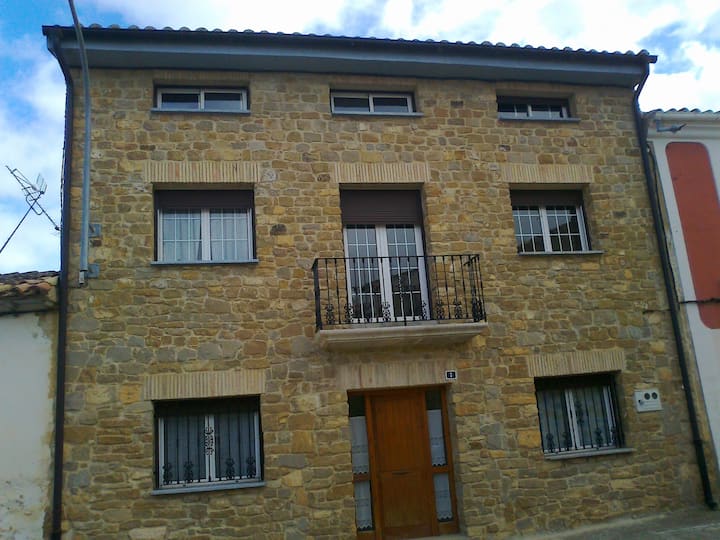 Casa Ayerdi  Ideal Familias - Navarra