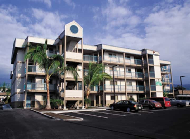 Kona, Hawaii Big 2 Bedroom Suite (Sleeps 6) Great! - Kailua-Kona